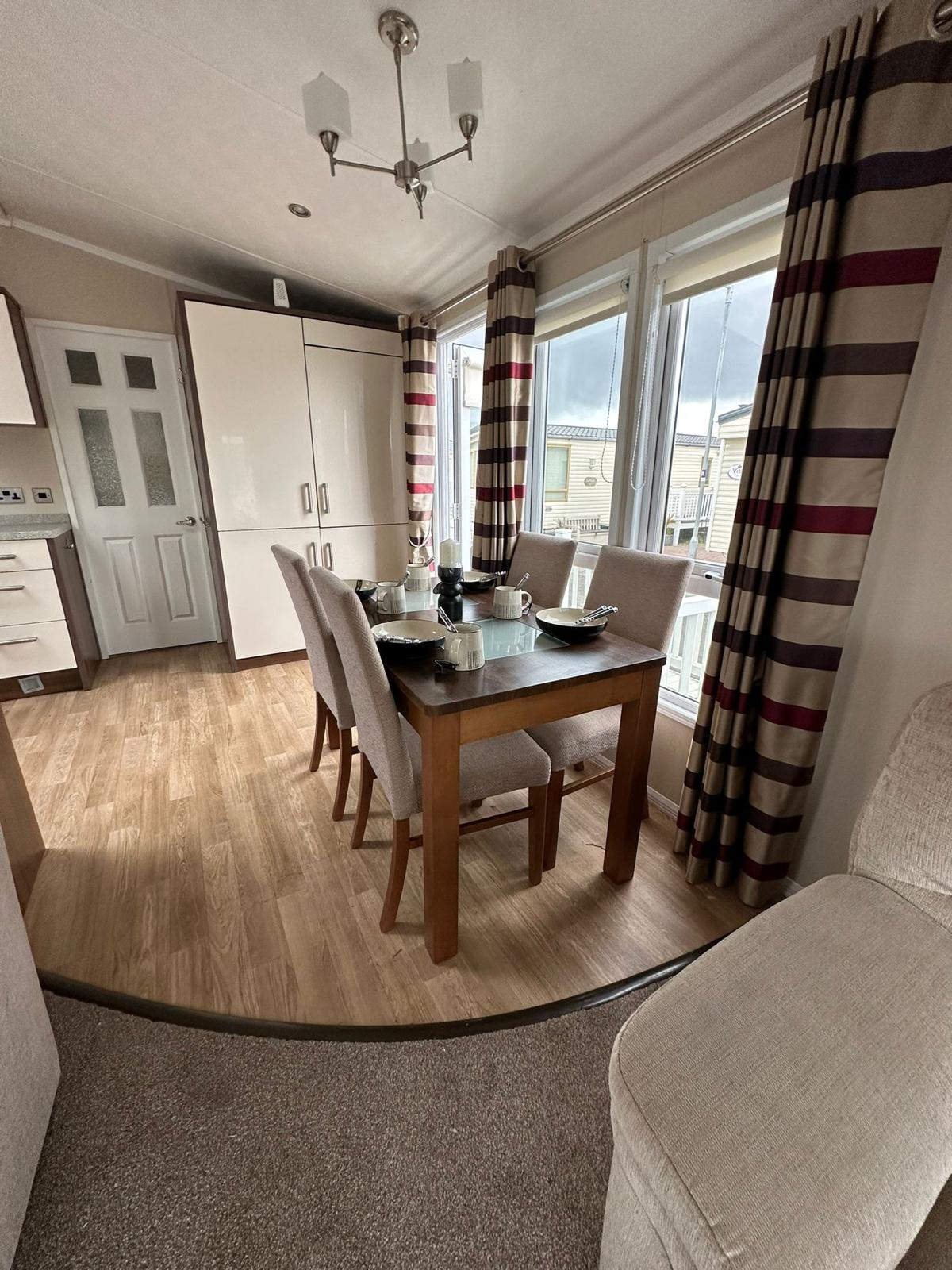 2722 Pemberton Park Lane Vista | North Wales Caravans